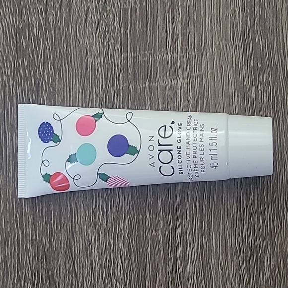 Avon | Bath & Body | Avon Silicone Glove Hand Cream 5 Oz Brand New ...
